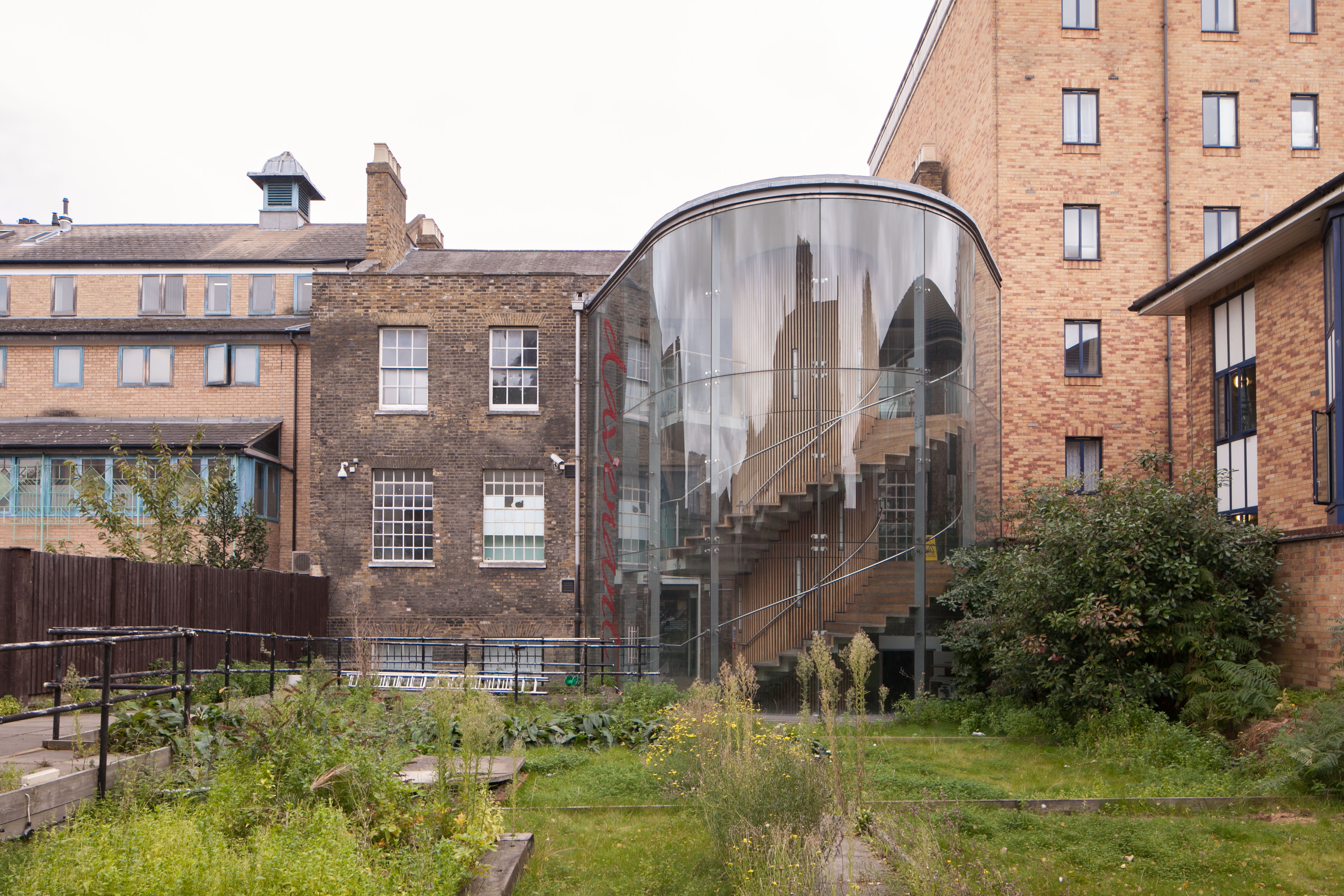 Survey of London | Davenant Youth Centre (former Davenant School)