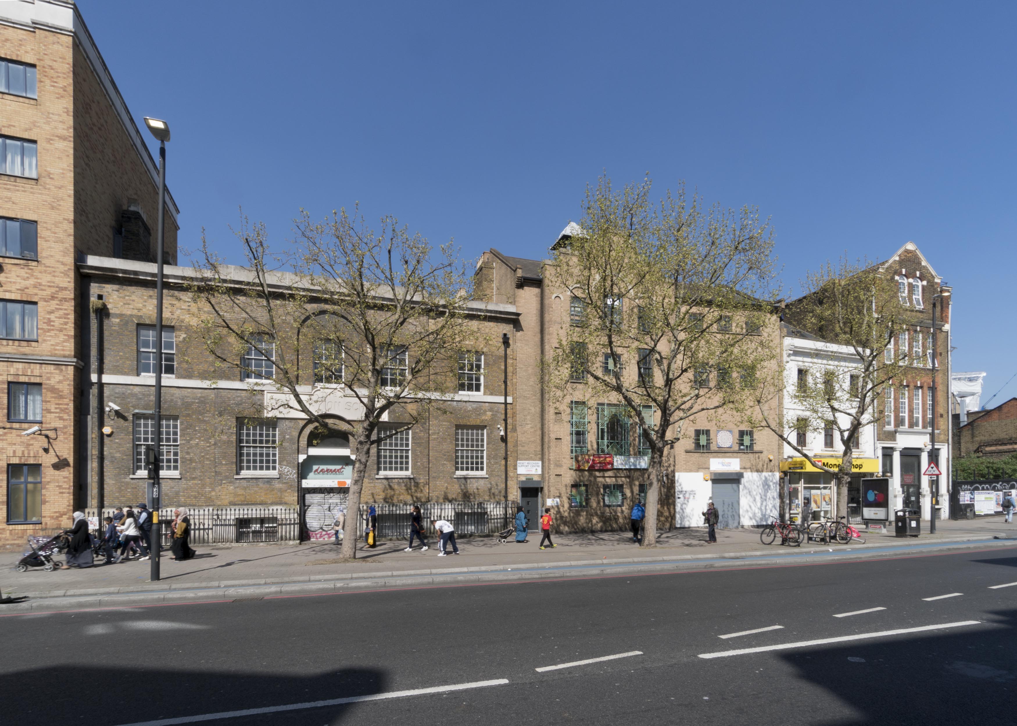 Survey of London | Davenant Youth Centre (former Davenant School)